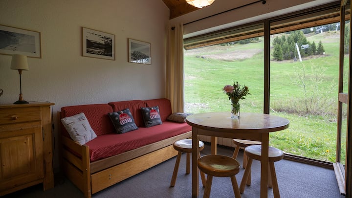 Appart 6 Pers En Rez-de-jardin à Manigod/la Clusaz - Manigod