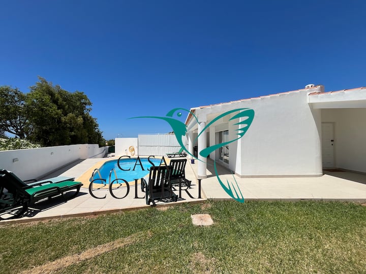 Vila Com Piscina Aquecida E Sauna - Luz