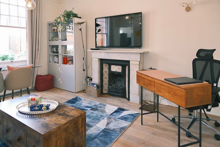 Kensington 1b1b Max 4 Guests - London