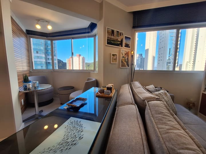 Apartamento 300 M Do Mar Próximo A Roda Gigante - Balneário Camboriú