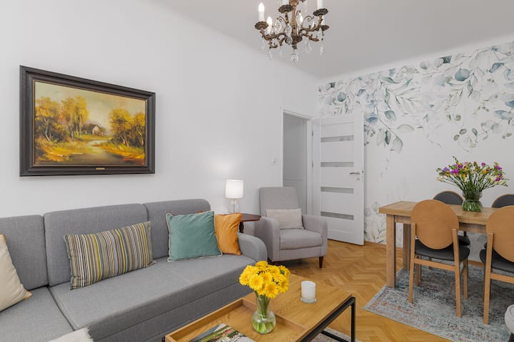 Luxury In Cozy Spacious Apart Near Heart Of Warsaw - Varsó