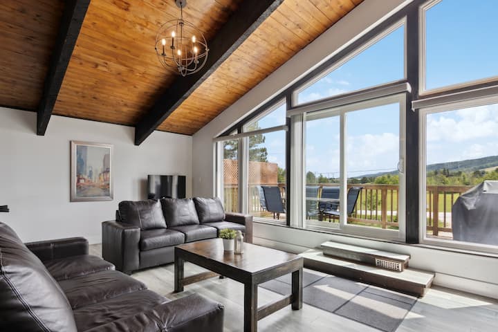 Tyrolean Pines: Hot Tub, Fire Pit, Foosball! - Collingwood