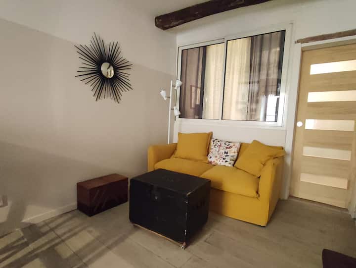 Logement Indépendant Dans Maison De Village - 30m2 - Vence