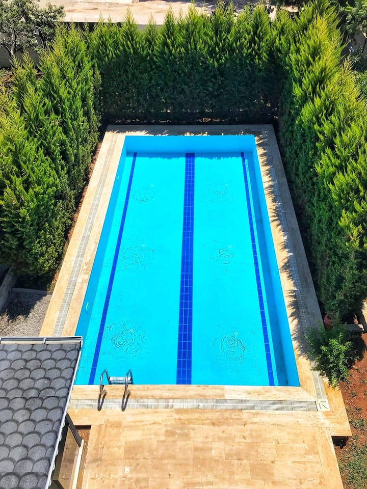 Ailelere öZel Bahçe Ve Havuzlu - Belek