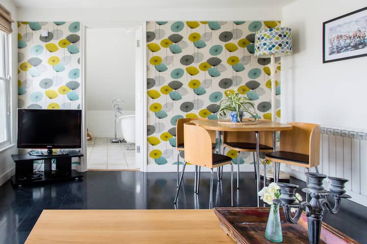 Stylish Apartment-moments From The Beach - Whitstable