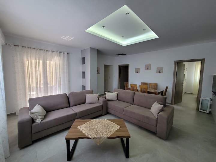 Nikolas's Apartment - Himarë