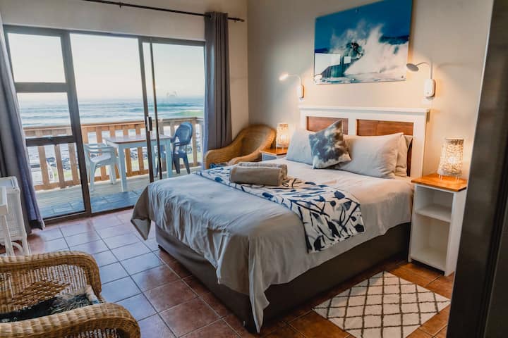Mitford-on-sea : Dela - Morgans Bay