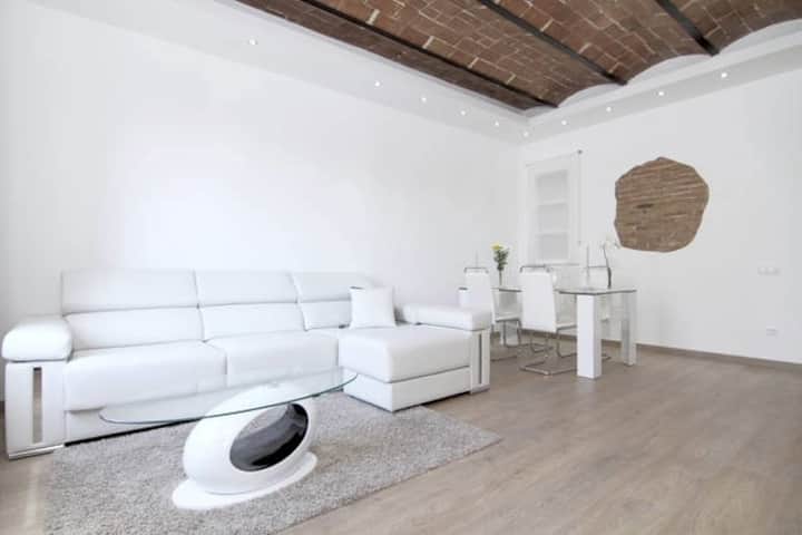 Fantástico Piso Sagrada Familia - Barcelona