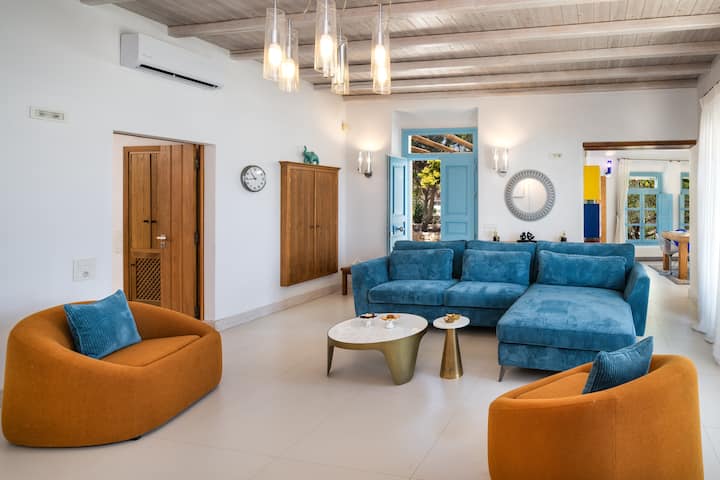 Apanema 3 Bedroom Villa With Private Pool&sea View - Oia