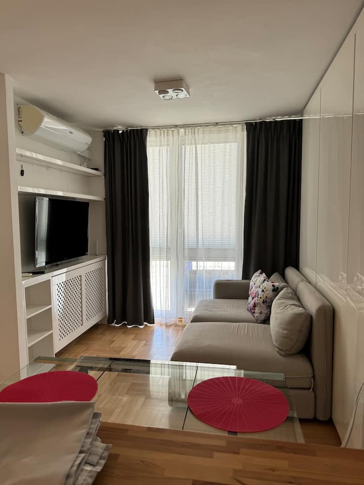 Coser 1528 - Warszawa