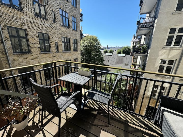 Roomy Haven By Central Station - Kopenhagen