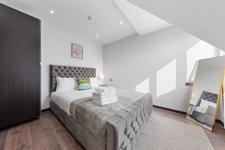 Modern 1 Bed Flat | Near Golders Green Station - London