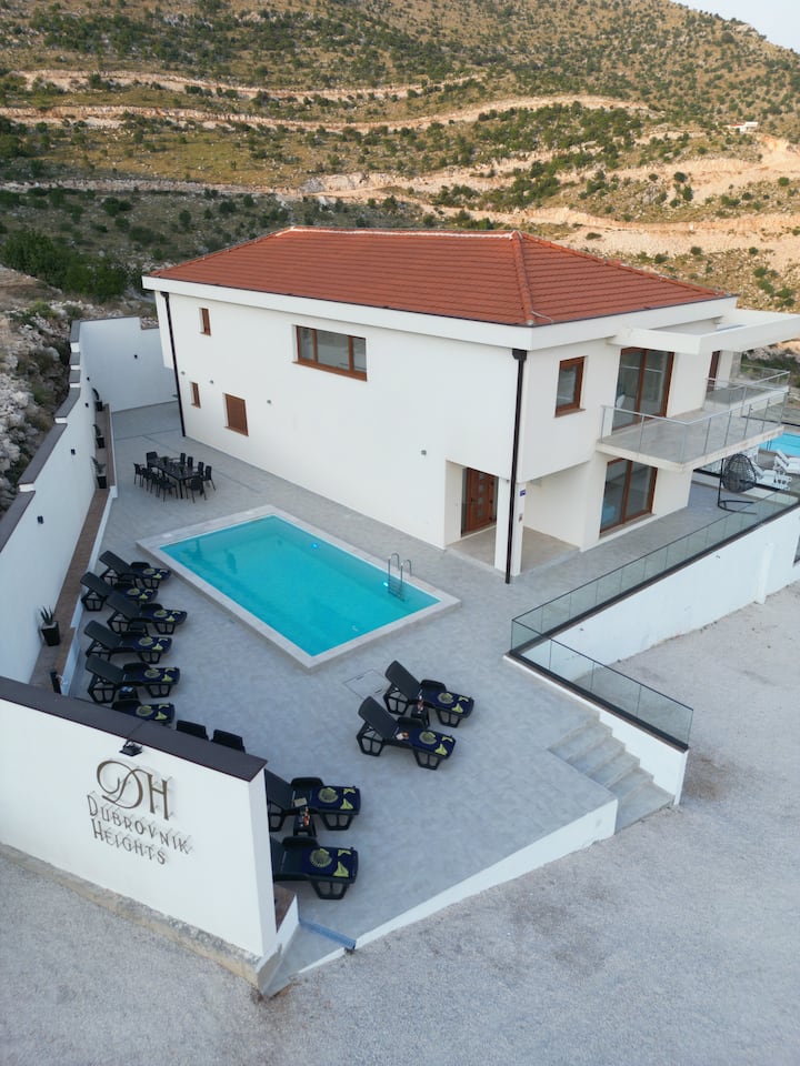 Villa Panorama - Luxury Villa - Heated Pool - Croatia