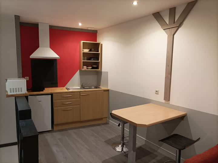 Duplex Meublé 28 Mètres Carrés - Fontenay-le-Comte