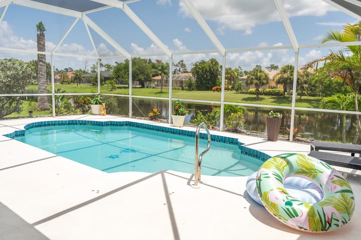 Private Heated Pool•perfect For Groups•waterfront - Florida