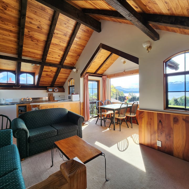 Alpine Chalet With A View  | Lake Manapouri - Fiordland