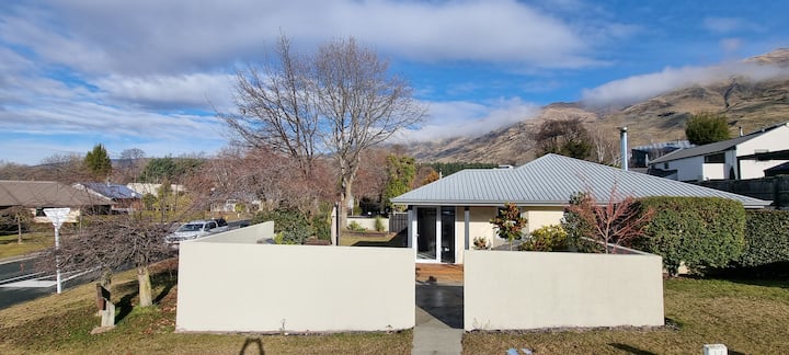3 Bedroom On Bills Way - 瓦納卡