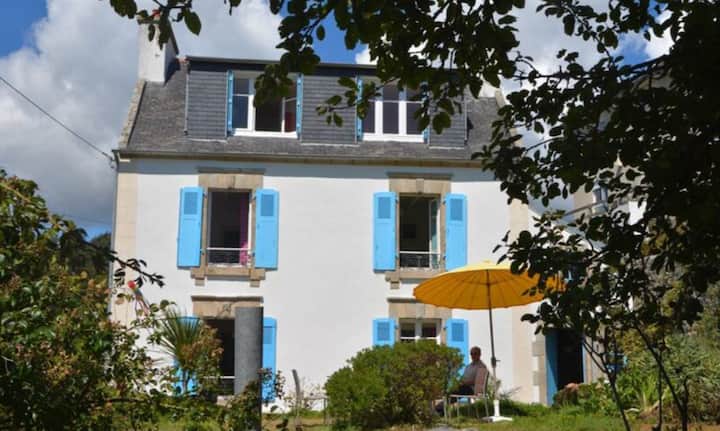 Maison De Pêcheur : Plage à Pied - Pointe du Raz