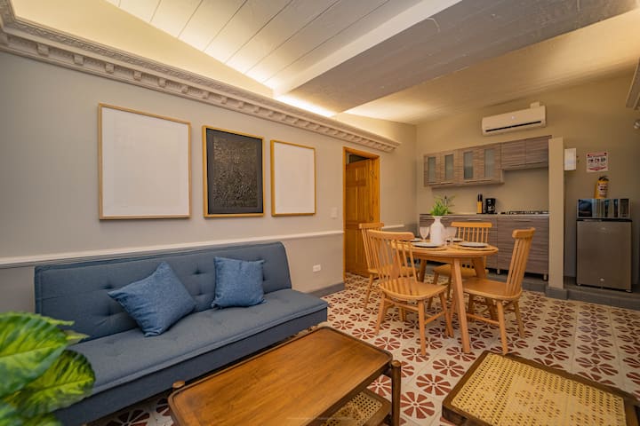 Suite Apartment 5 | Private Pool In Walled City - Cartagena