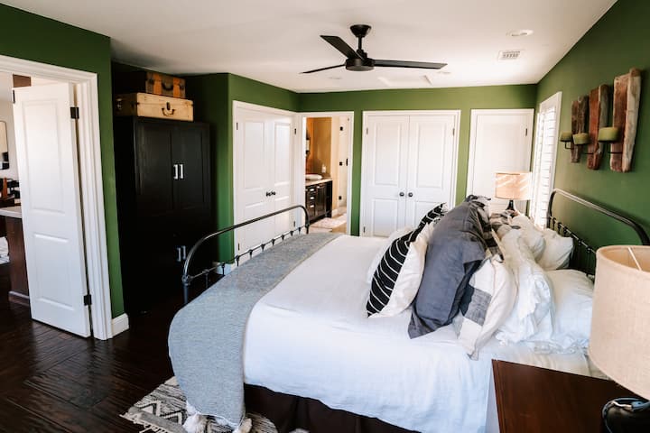 Peltzer Winery Guest House - Temecula, CA