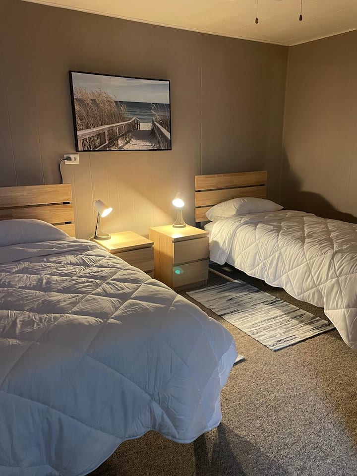 The Little Nest - Slave Lake