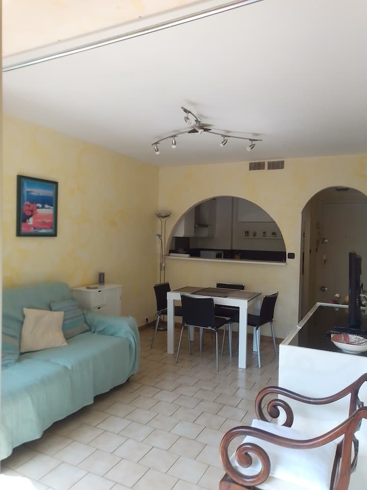 Rez De Jardin Près De La Plage - Cagnes-sur-Mer