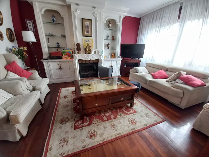 Habitación Con Baño Privado/bilbao/aeropuerto - Bilbao