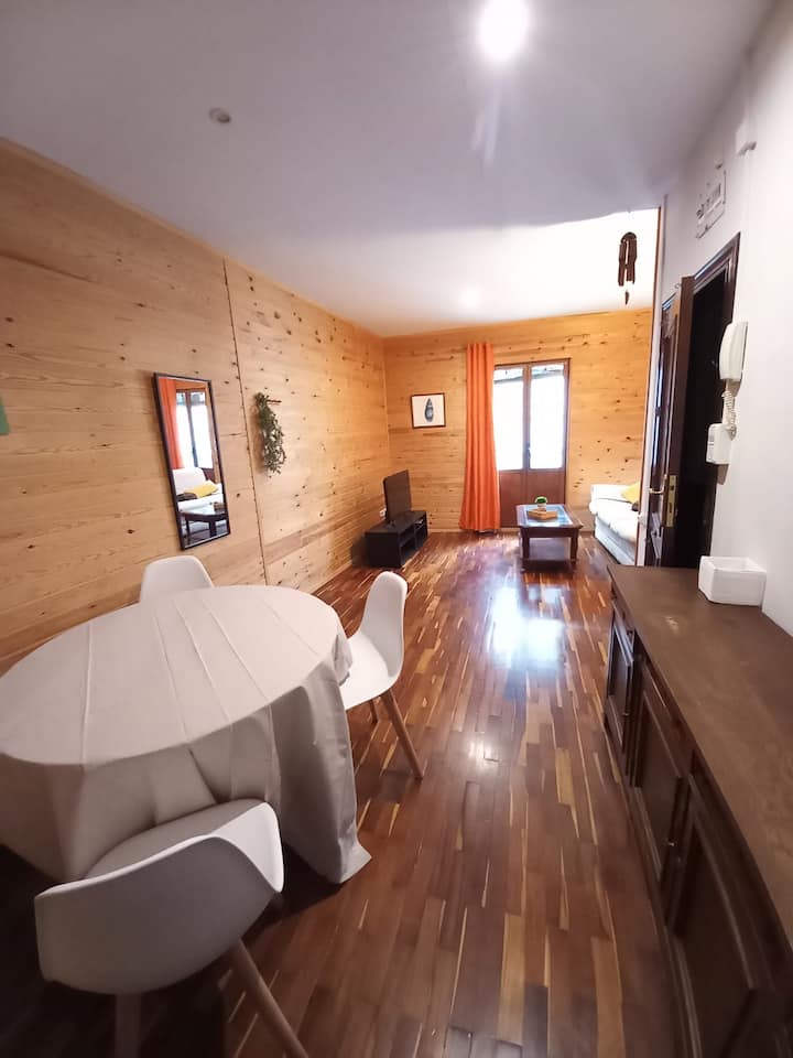 Perfecto Apt. En Gijón Cerca Puerto Y Plaza Ayto - Gijón