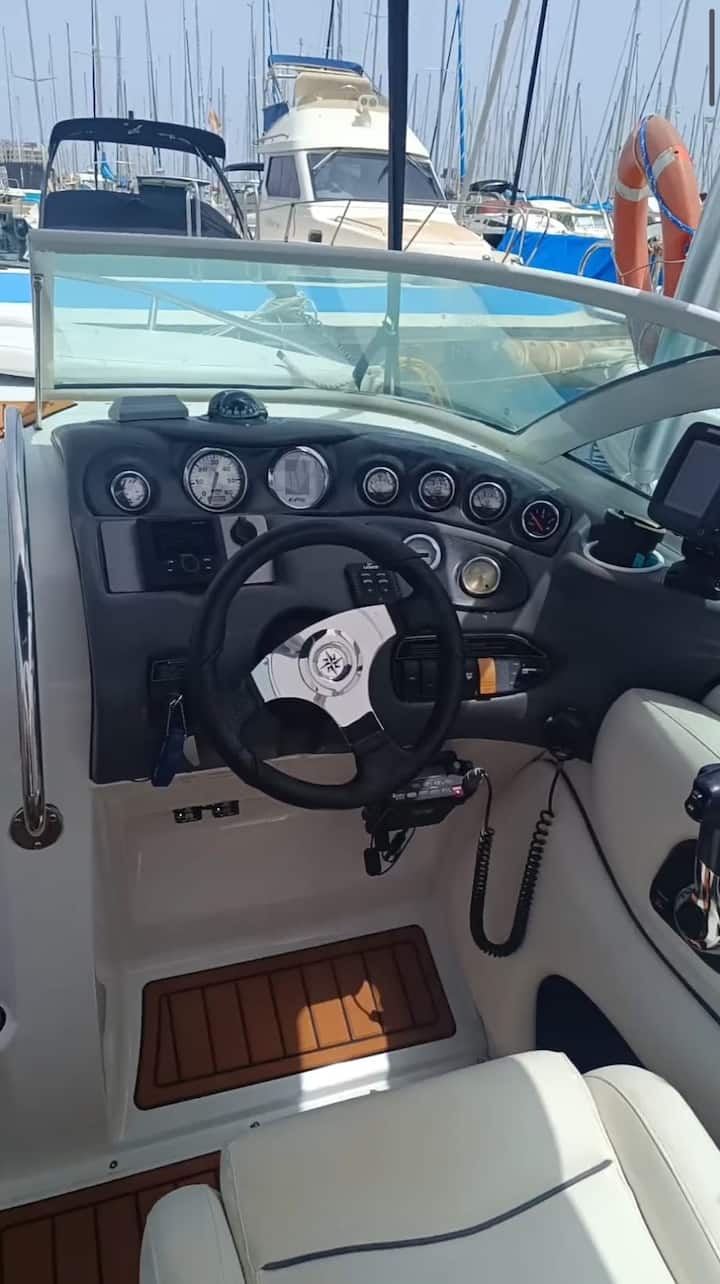 Lancha Celebrity 220c 220cv - Alicante