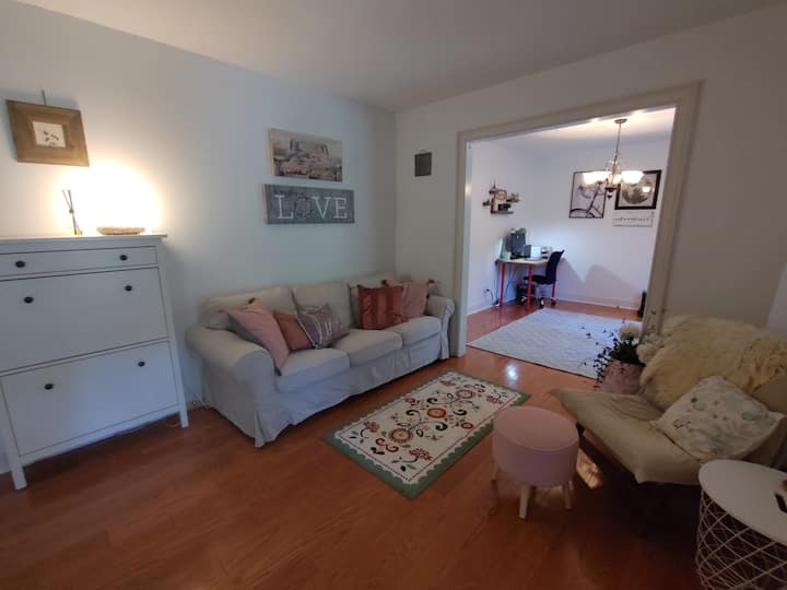 Marietta Woodland Hideaway - Marietta, GA