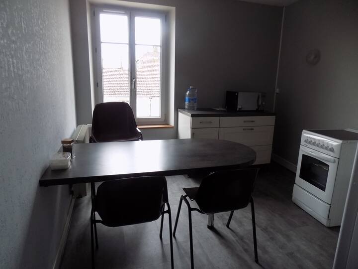 N°3 Chambre Meublée Avec Cuisine Commune - Langres