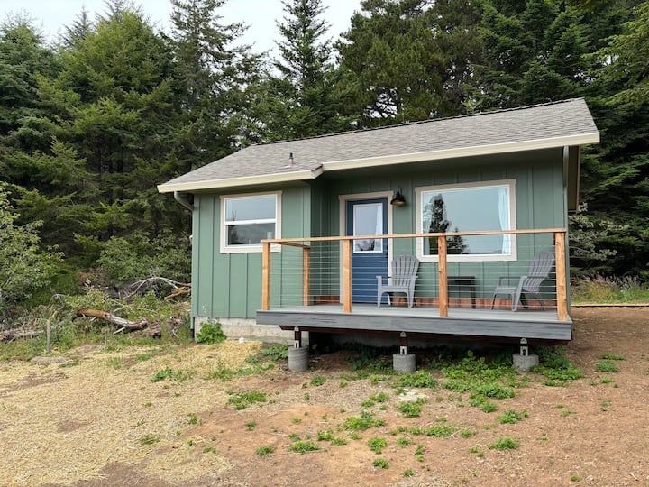Pelican Cottage - Russian Gulch State Park, Mendocino