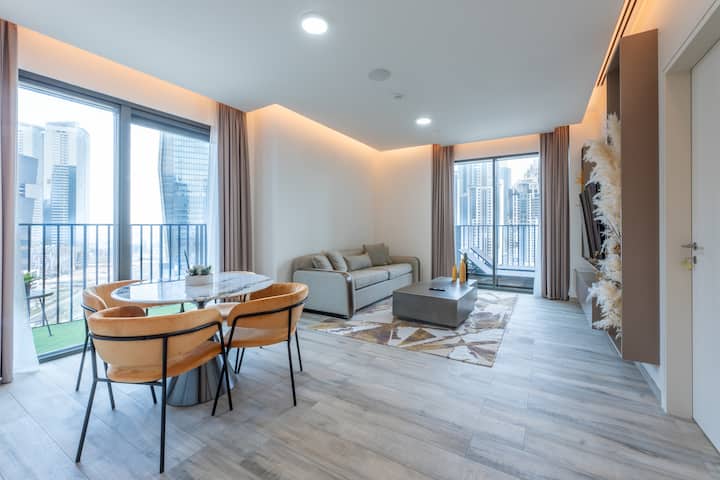 Large 1/bhk Burj Khalifa View | Business Bay Dubai - Dubai