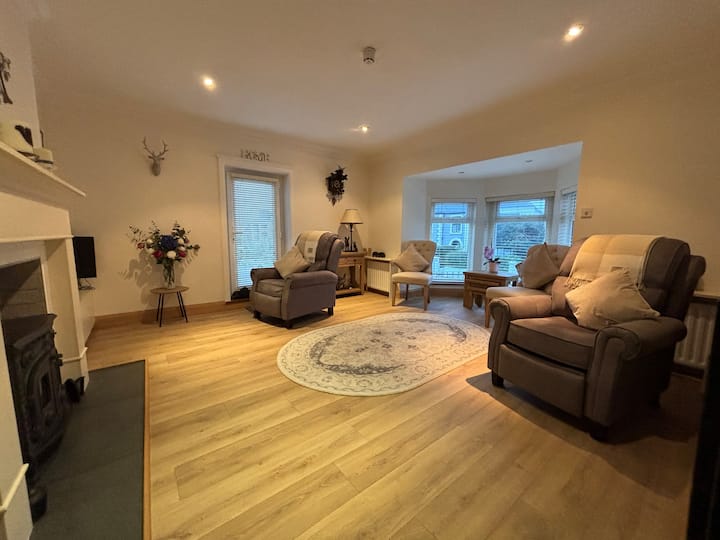 Family Room In Salthill Guest House (Room 2) - Galway