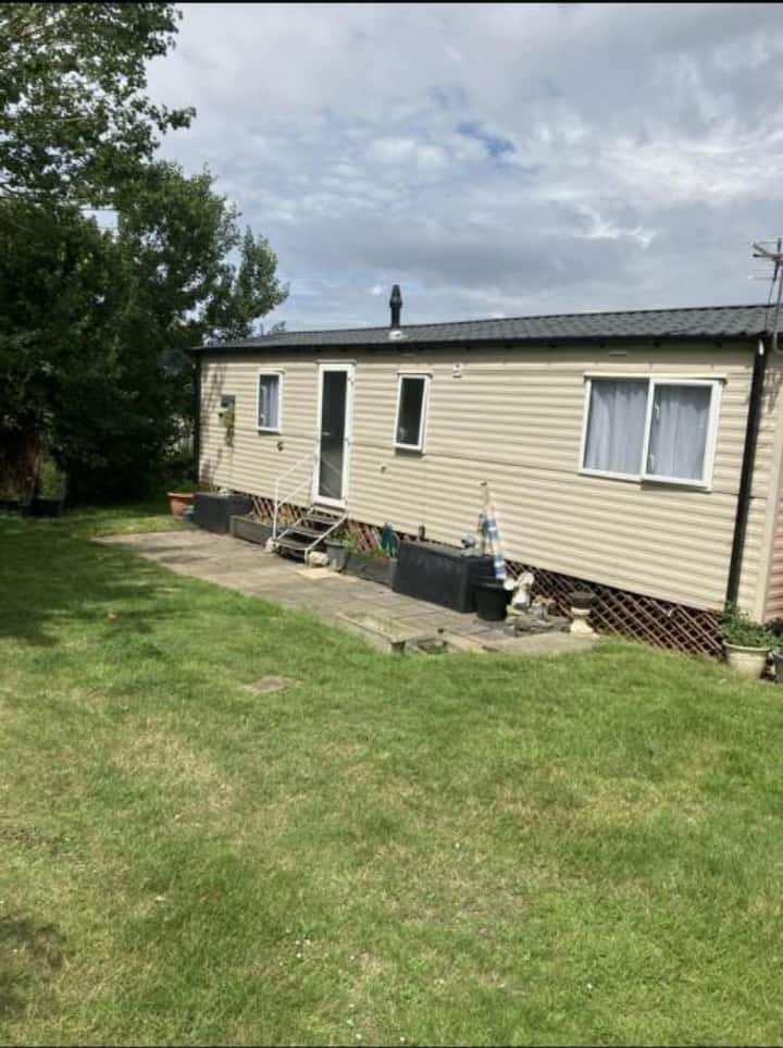 Kent Coast Allhallows Getaway - Isle of Sheppey