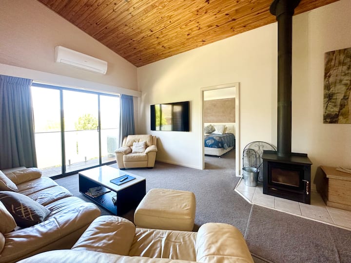 Full Circle 2 Bedroom Spa Bath Fireplace - 진다바인
