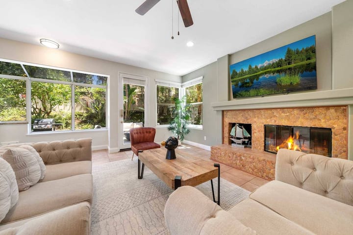 Cheerful 4br2b｜private Patio｜pet-friendly E#42198 - Laguna Beach, CA