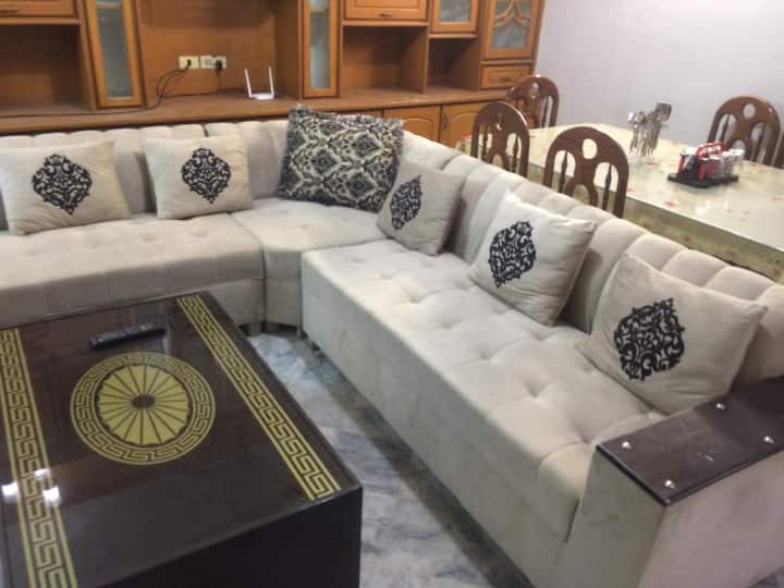 2 Bedrooms Newly Furnished House - Lahore