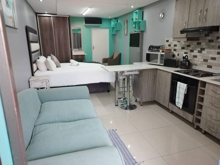Sanctuary Lodge
Unit 3 - Pietermaritzburg