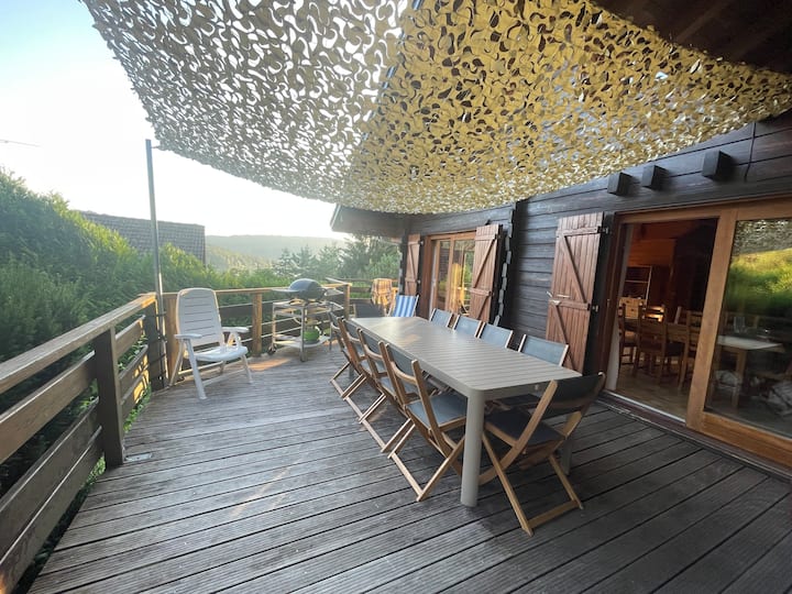 Chalet Avec Vue Sur Le Lac De Vouglans - Jura