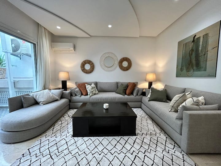 Central Flat With 2 Terrace - Casablanca, Marocco