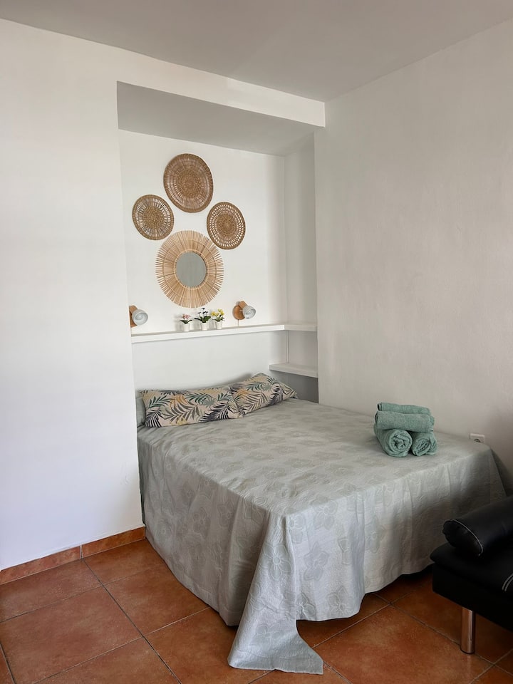 Descansa En Torremolinos. - Torremolinos