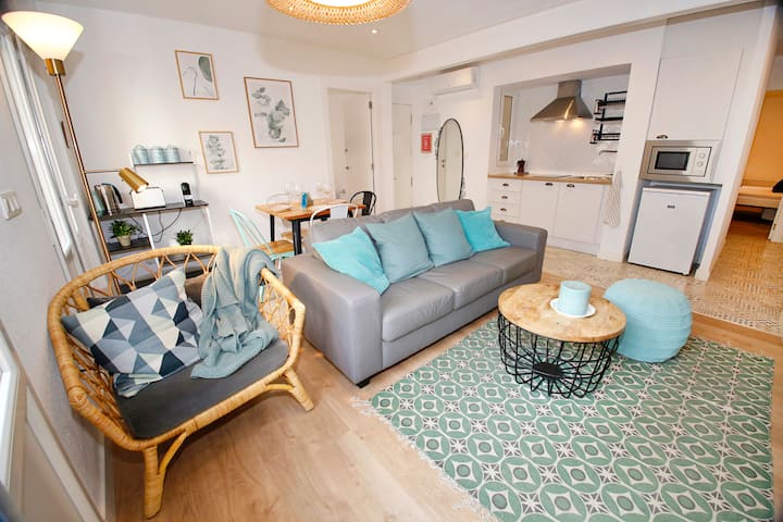 Modern Apartment In Alicante Old Town - Alicante