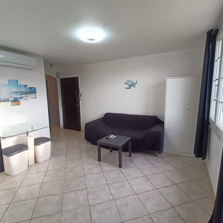 Appartement 2 Chambres + Balcon 15 Arr - Les Pennes-Mirabeau