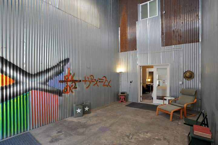 Modern/urban/downtown Loft - Unit B - ツーソン, AZ