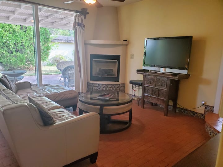 Casa Blanca Inn's Hesperus Suite - Farmington, NM