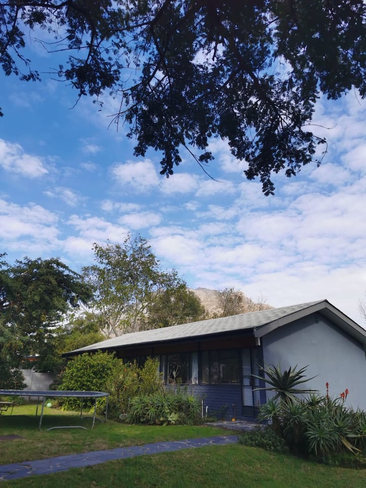 Large 4 Bedroom Family Home - Stellenbosch