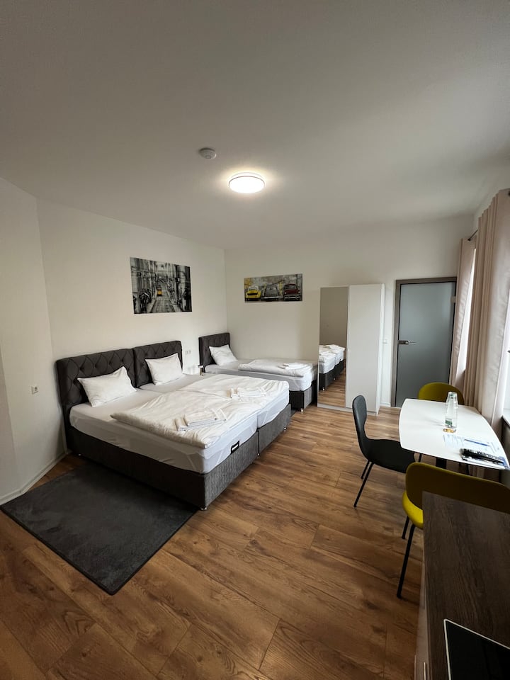 Dreibettzimmer Mit Küche. - Bad Mergentheim