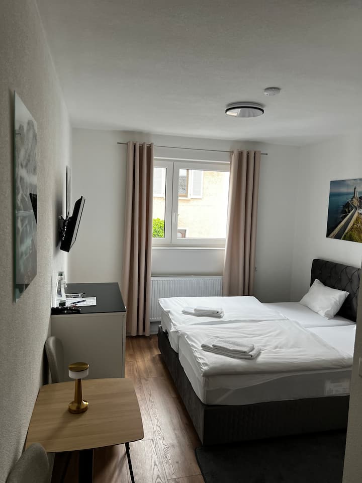 Doppelzimmer Mit Bad - Bad Mergentheim