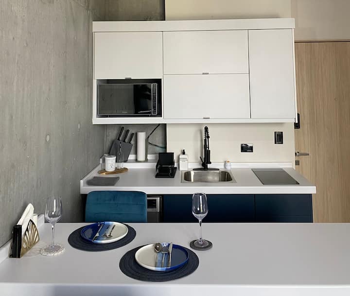 Kingsize Bed / Loft In Monterrey Downtown. - Monterrey